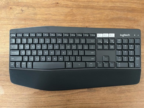 Logitech Bluetooth Keyboard K850 Performance Wireless Apple Mac PC ...