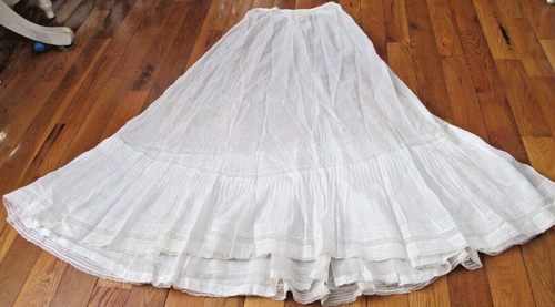 ANTIQUE VICTORIAN EDWARDIAN BUSTLE BACK SKIRT WHITE LAWN W/ PIN TUCKS ...