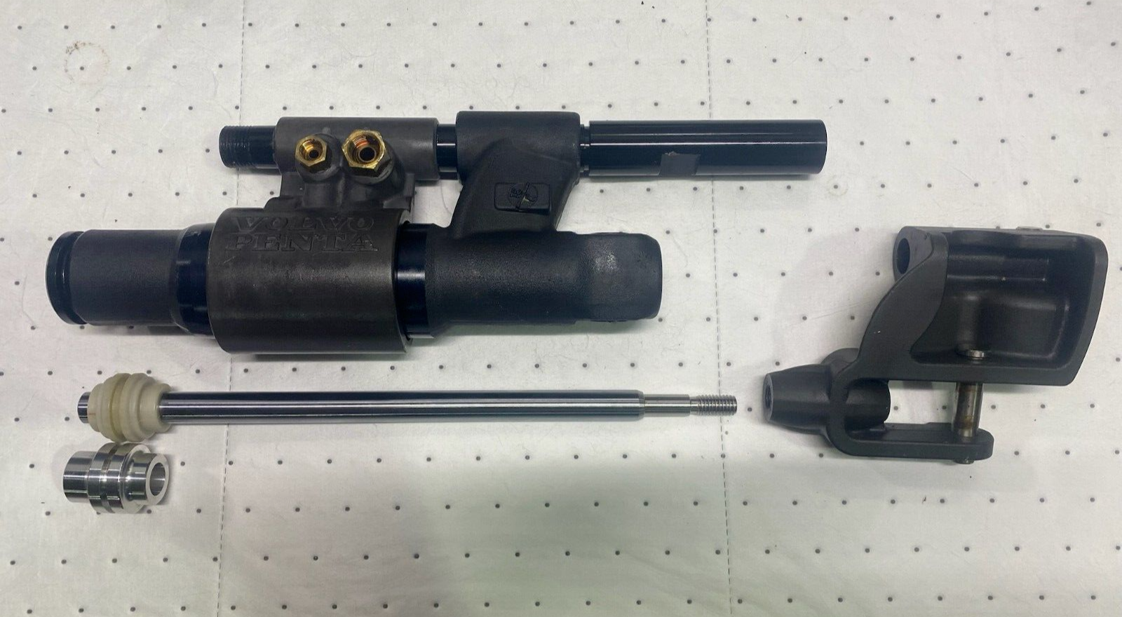 Remanufactured Volvo Penta Power Steering Actuator # 21910902 (3862513 ...