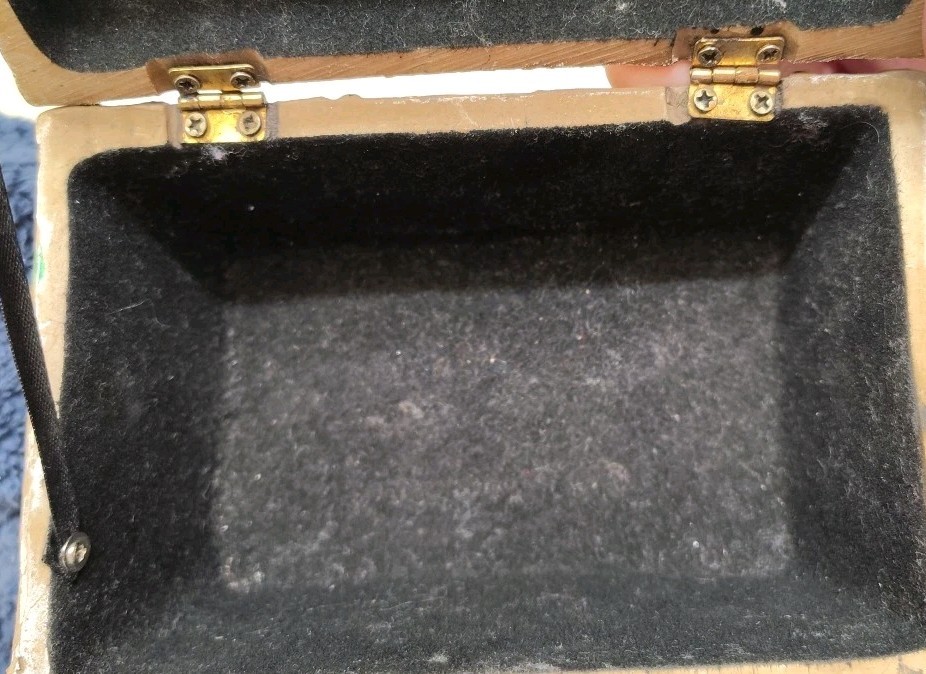 Disney Parks Exclusive Pirates of the Caribbean Davy Jones Treasure ...