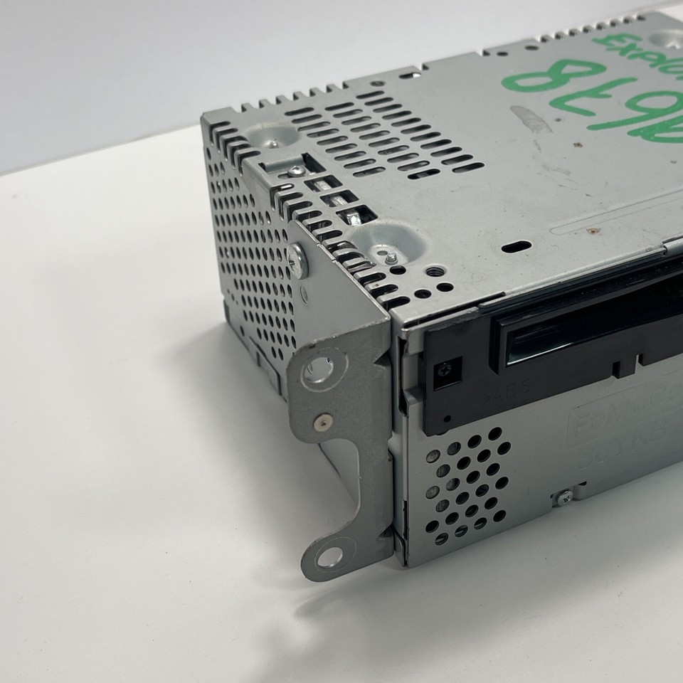 2016 Ford Explorer Radio Receiver CD Player AM FM MP3 OEM GB5T-19C107 ...