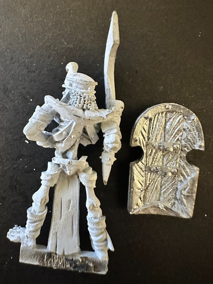 Games Workshop Warhammer Tomb Kings Tomb Guard 02 Metal Skeleton Undead ...