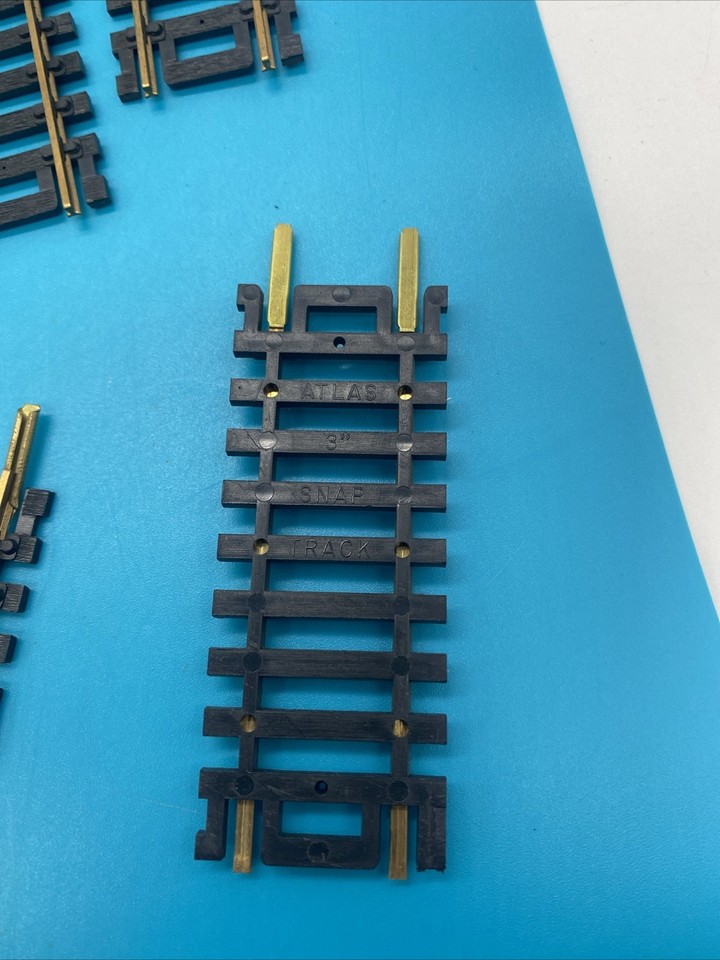 ATLAS SNAP TRACK HO Gage Brass Mixed Lot of 60 CURVES & STRAIGHT ...