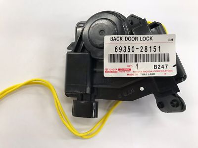 TOYOTA GENUINE BACK DOOR LOCK 69350-28151 (69350-28150) PRIUS ZVW41L ...