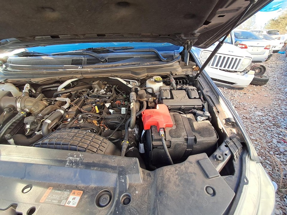 Used Left Door Mirror fits: 2019 Ford Ranger power w/blind spot alert 1 ...