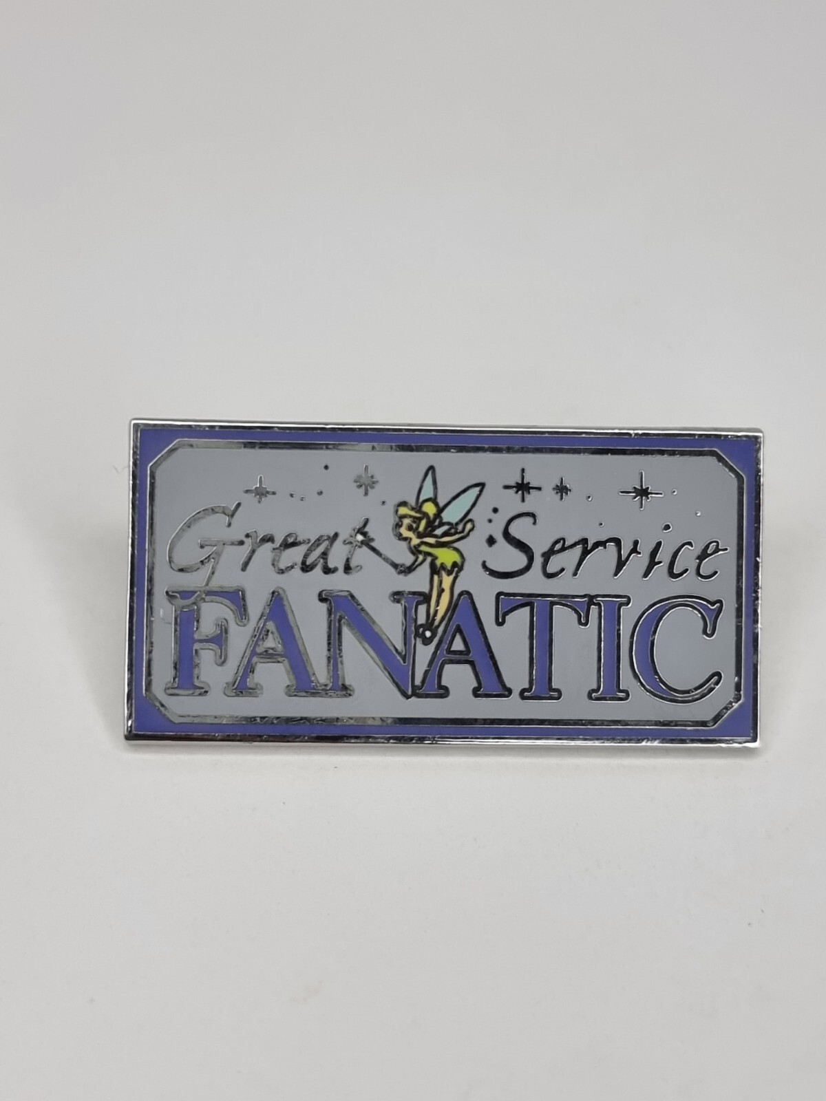 WDW Cast Exclusive Great Service Fanatic Disney World Pin RARE 2010 ...