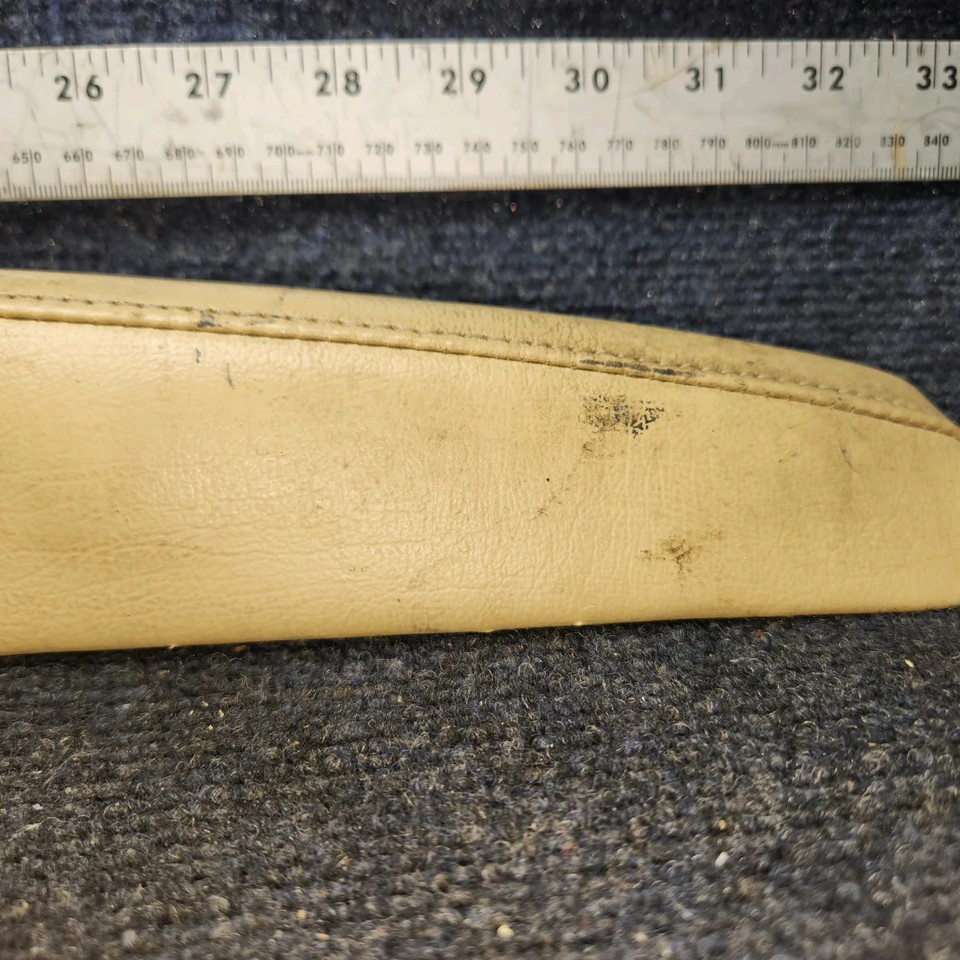 0500104-53 | Cessna 172 | Arm Rest RH | eBay