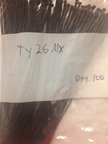 TY26MX Thomas & Betts Ty-Rap Cable Tie with Stainless Lock 11.1" (pack ...