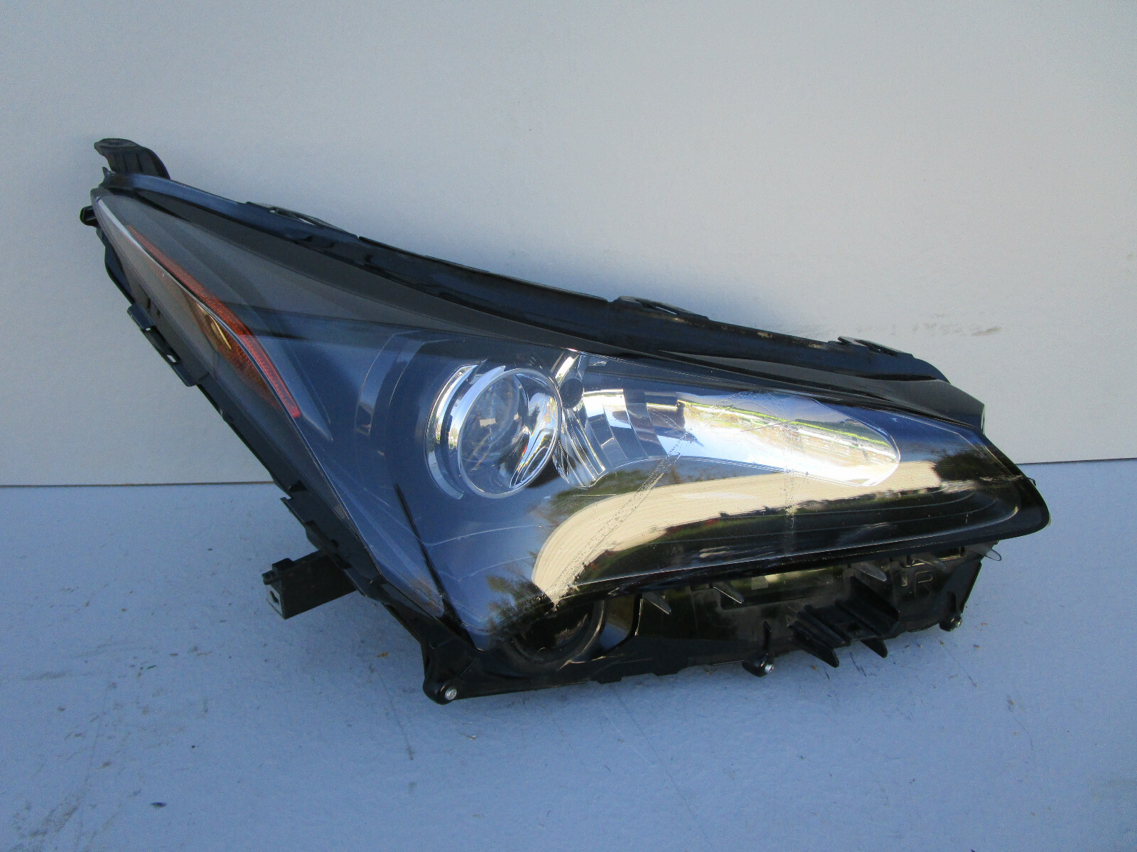 15 16 17 18 LEXUS NX 300 NX200 FRONT RIGHT PASSENGERS SIDE LED ...