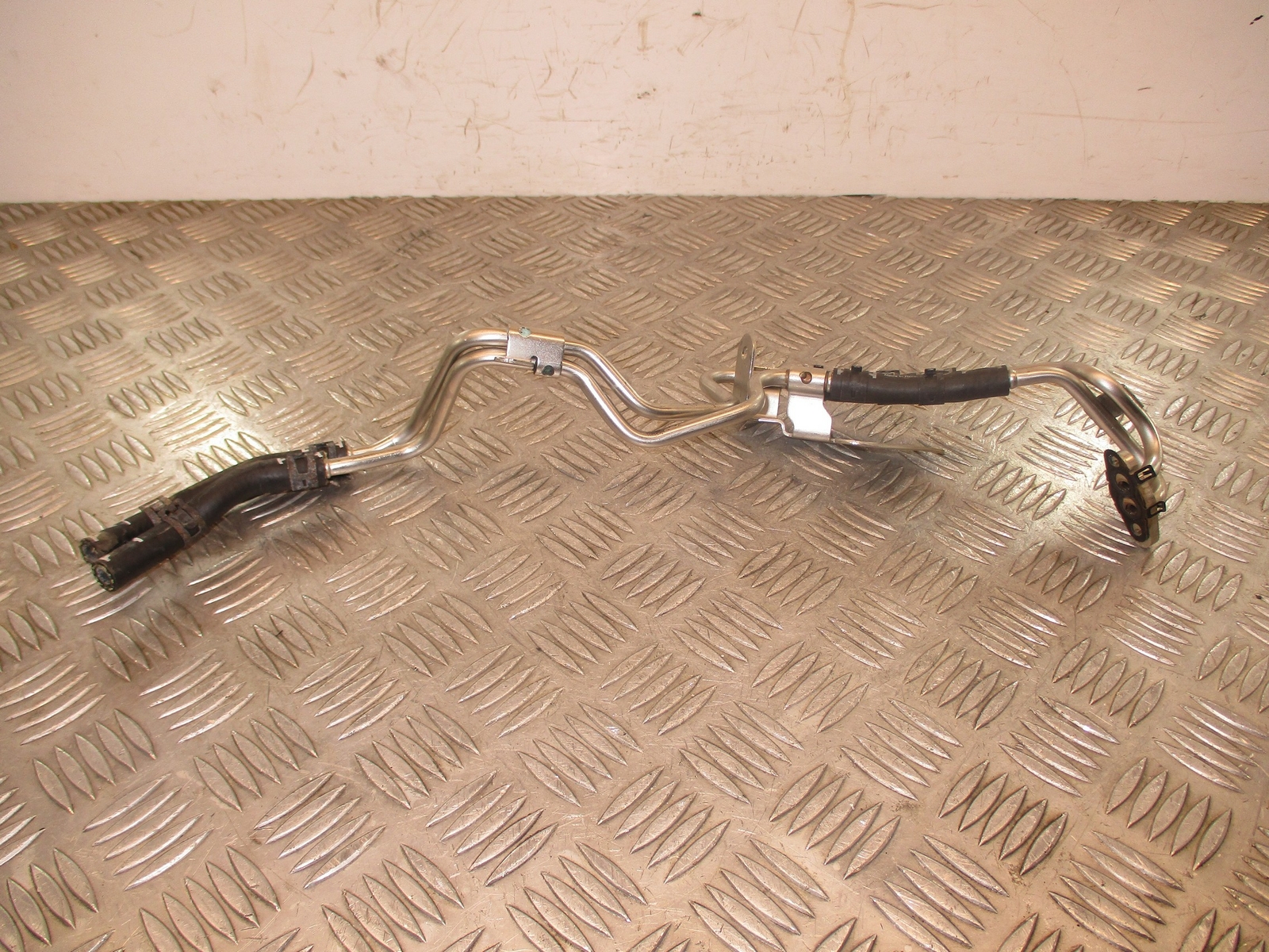 2017 Volkswagen Polo 1.0 TSI CHZ. Water Coolant Hoses/Pipes 04C121497F ...