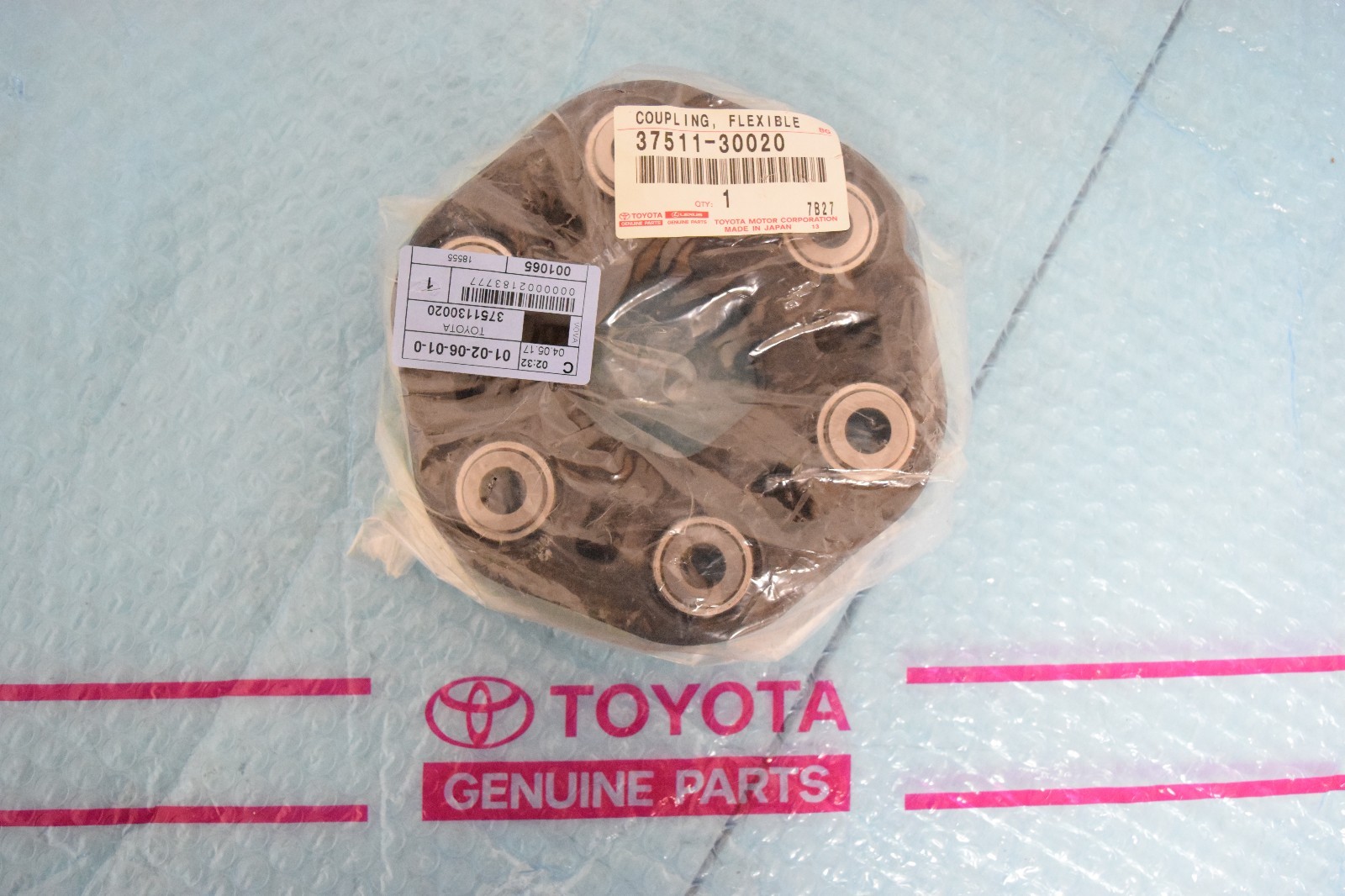 GENUINE LEXUS DRIVESHAFT FLEXIBLE COUPLING FLEX PLATE 37511-30020 / ...