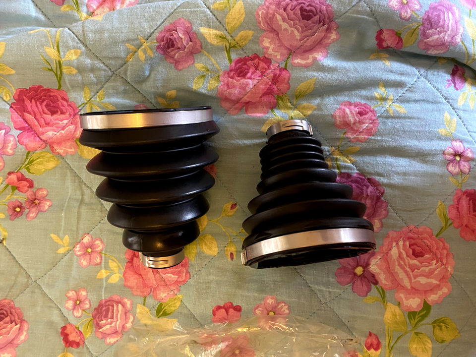 TRANSIT MARK 7 , INNER + OUTER ,DRIVESHAFT BOOTS + CLIPS + GREASE ...
