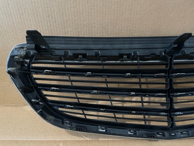 Mercedes-Benz E-class W212 Radiator Grille Chrome A2128801483 OEM 2015 ...