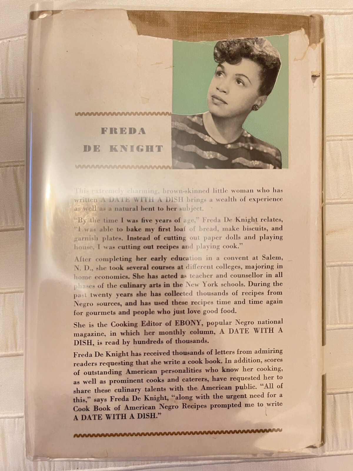 SIGNED A Date With a Dish (Ebony Cookbook) by Freda DeKnight 1st Ed De ...