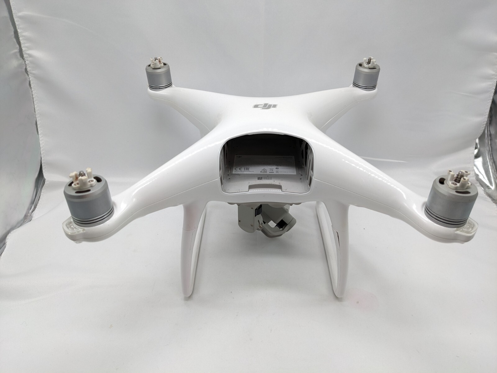 DJI Phantom 4 Advanced 4K Camera Drone - White WM332A Bundle DRONE ...