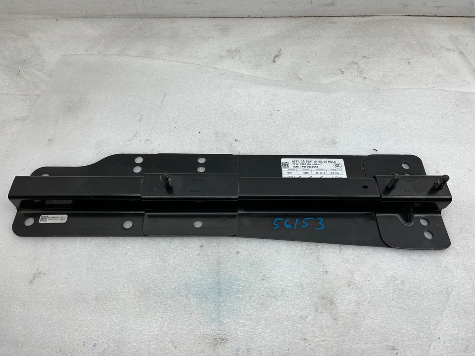 ⭕ 16-20 Model X Rear Driver Side 2nd Row Seat Mounting Bracket Left ...