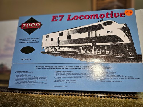 PROTO 2000 HO Union Pacific E7 Diesel Locomotive w/MARS Light. NEW IN ...
