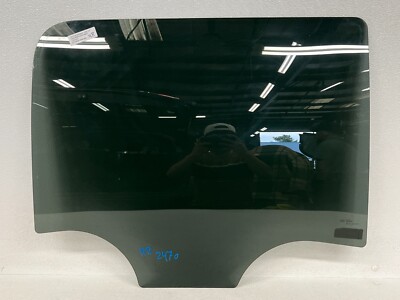 ⭐14-19 CHEVROLET SILVERADO 1500 2500 3500 REAR RIGHT WINDOW GLASS OEM ...