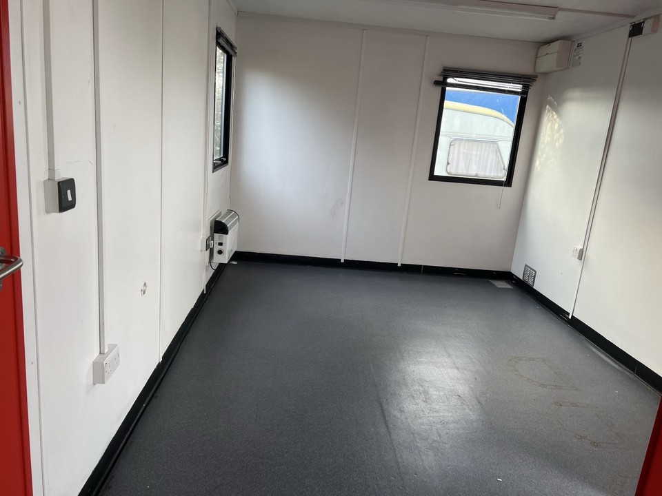 32ft x 10ft Insulated Site Cabin / Office container - Portable Modular ...