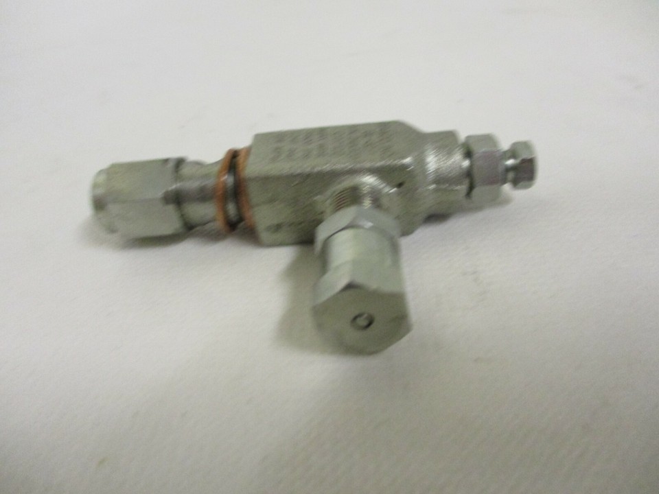 GRACO GL-32 INJECTOR P/N 24A920 | eBay
