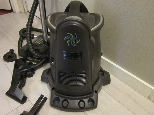 Ritello R1 Vacuum / Water Filtration Vacuum Cleaner | eBay