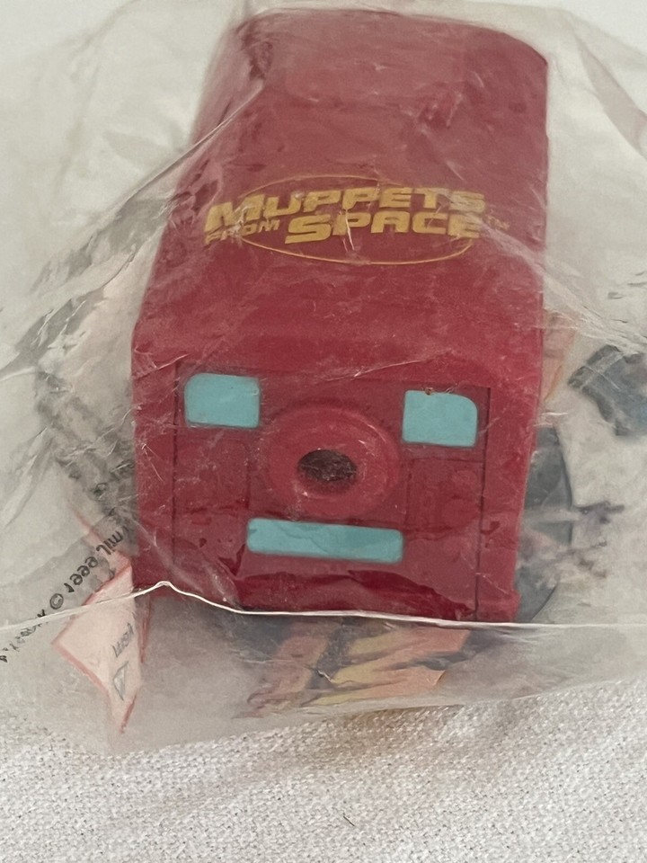 1999 Electric Mayhem Bus SEALED Muppets In Space Wendy’s Kids Meal Toy ...