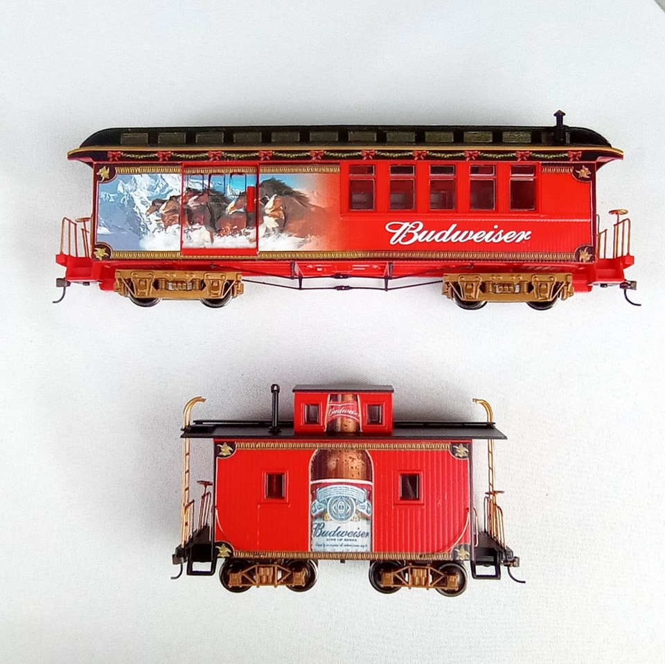 Lot Set Budweiser Model Train & Hawthorne Station | eBay