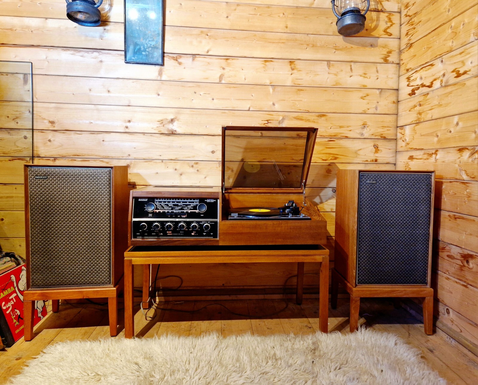 Timewarp vintage Hacker GAR1000 Radiogram Record Player + Teak Stands ...