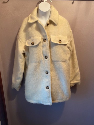 NWT Universal Thread shacket size XS Oversized Brand New White Spring ...