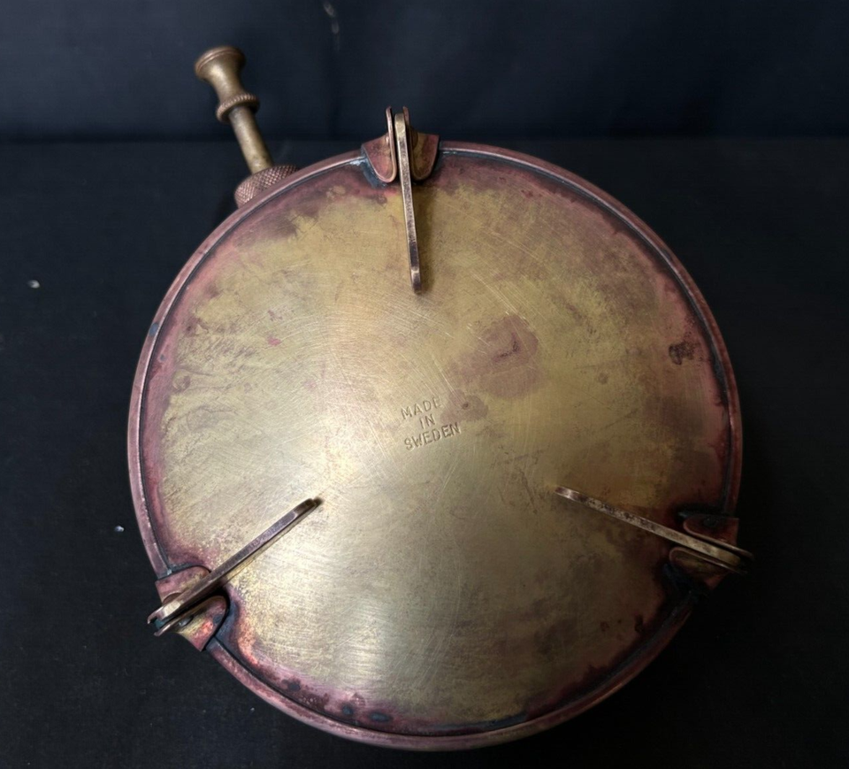 OLD VINTAGE PRIMUS NO.210 BRASS KEROSENE CAMP STOVE WITH ORIGINAL TIN ...