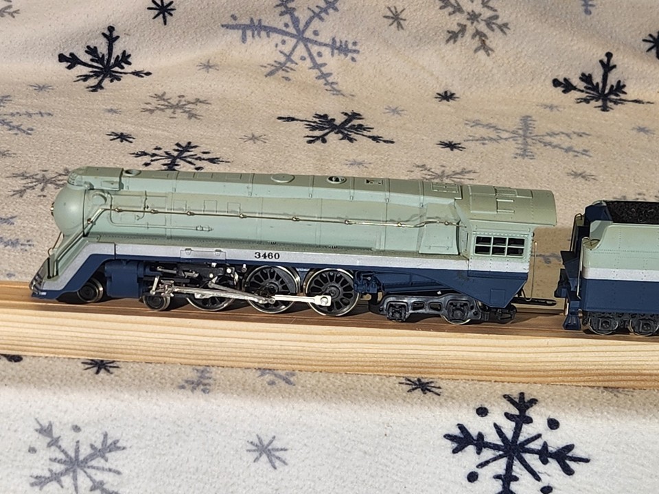 AHM Rivarossi HO 4-6-4 Hudson Steam Loco w/tender, Santa Fe #3460 "Blue ...
