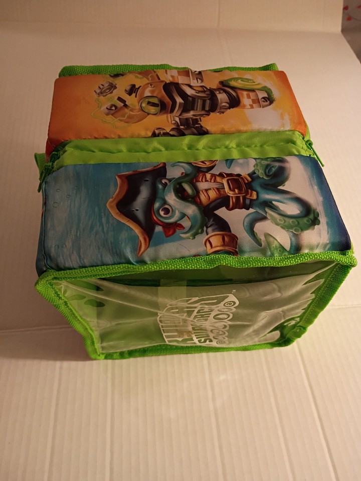 SKYLANDERS SWAP FORCE Show & Go Case/Holds 12 Figures NOT INCLUDED | eBay