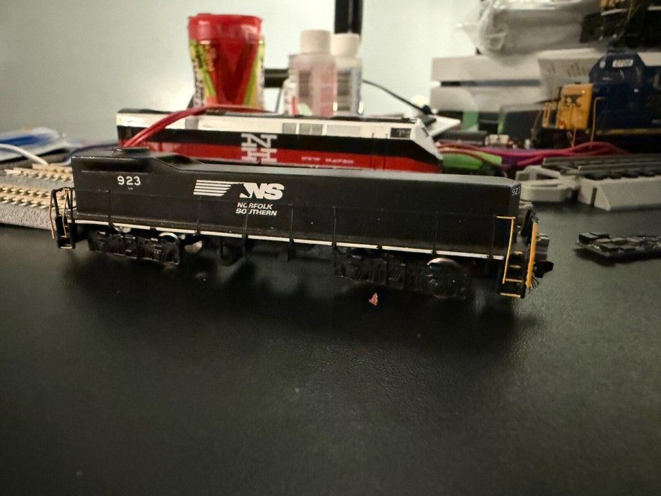 N Scale Custom Norfolk Southern RP-E4D Slug | eBay