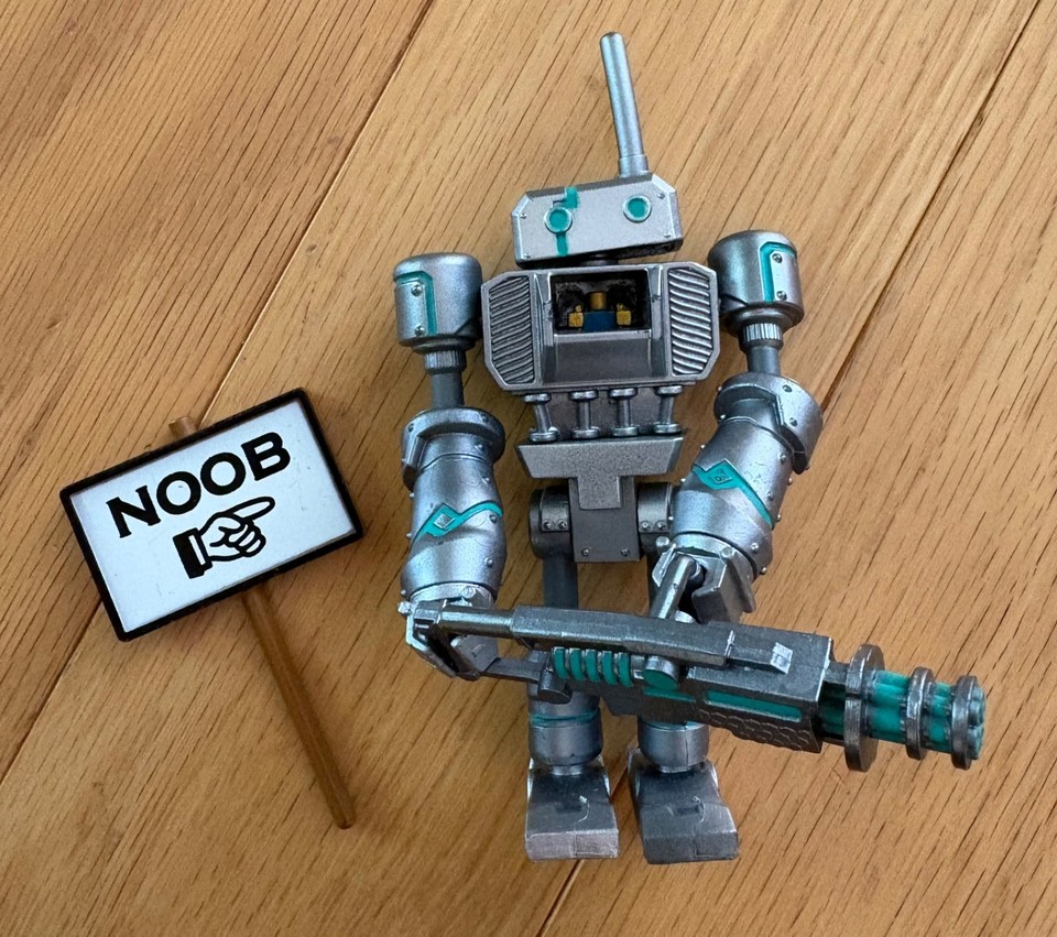 Roblox Noob Attack Mech Mobility ~ complete set ~ robot w/ sign & gun ...