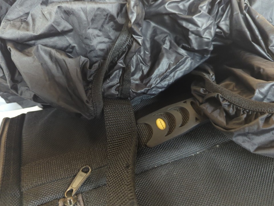 T-Bag Motorcycle Sissy Bar/Rear Luggage Bag + Rain Cover, Black ...