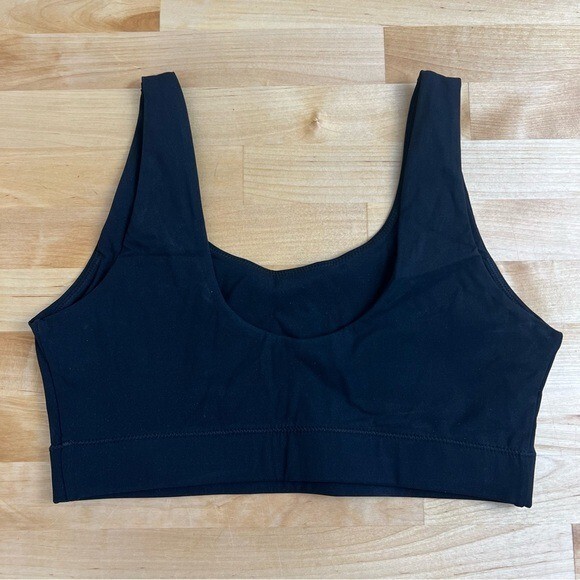 NEW Everlane The Perform Bra in Black Size XXS | eBay