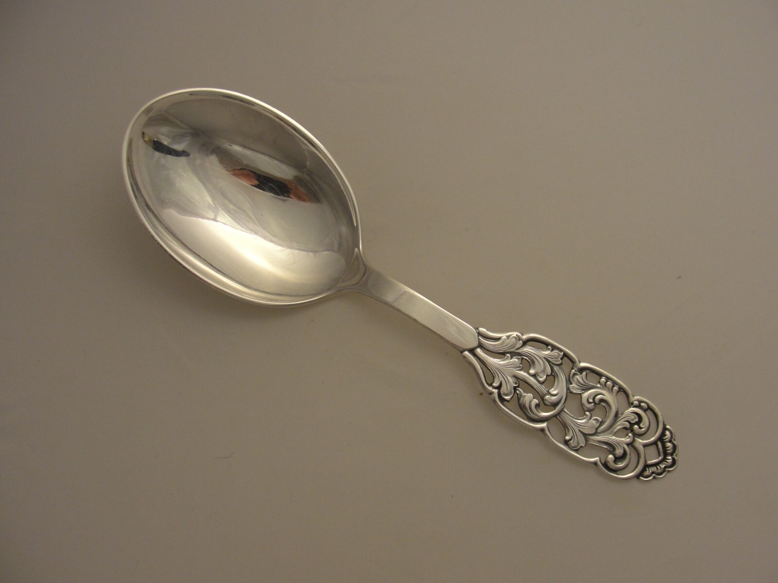 830S 830 SILVER MAGNUS AASE/ NORSKT MÖNSTER ORNATE SERVING SPOON NORWAY ...