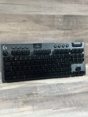 Logitech G915 TKL Tenkeyless LIGHTSPEED Wireless RGB Mechanical Gaming ...
