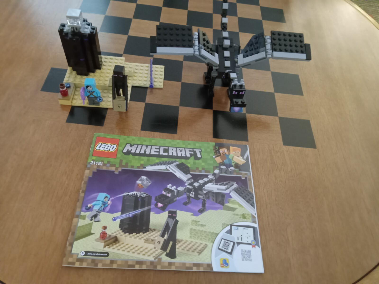 Lego Minecraft complete set-21151 The End Battle 100% Complete with ...