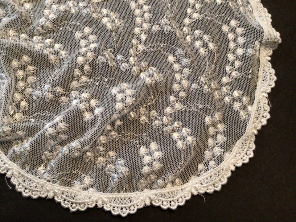 Amish Mennonite Hand Made White Lace Vail Head Covering 28 EUC Plain ...