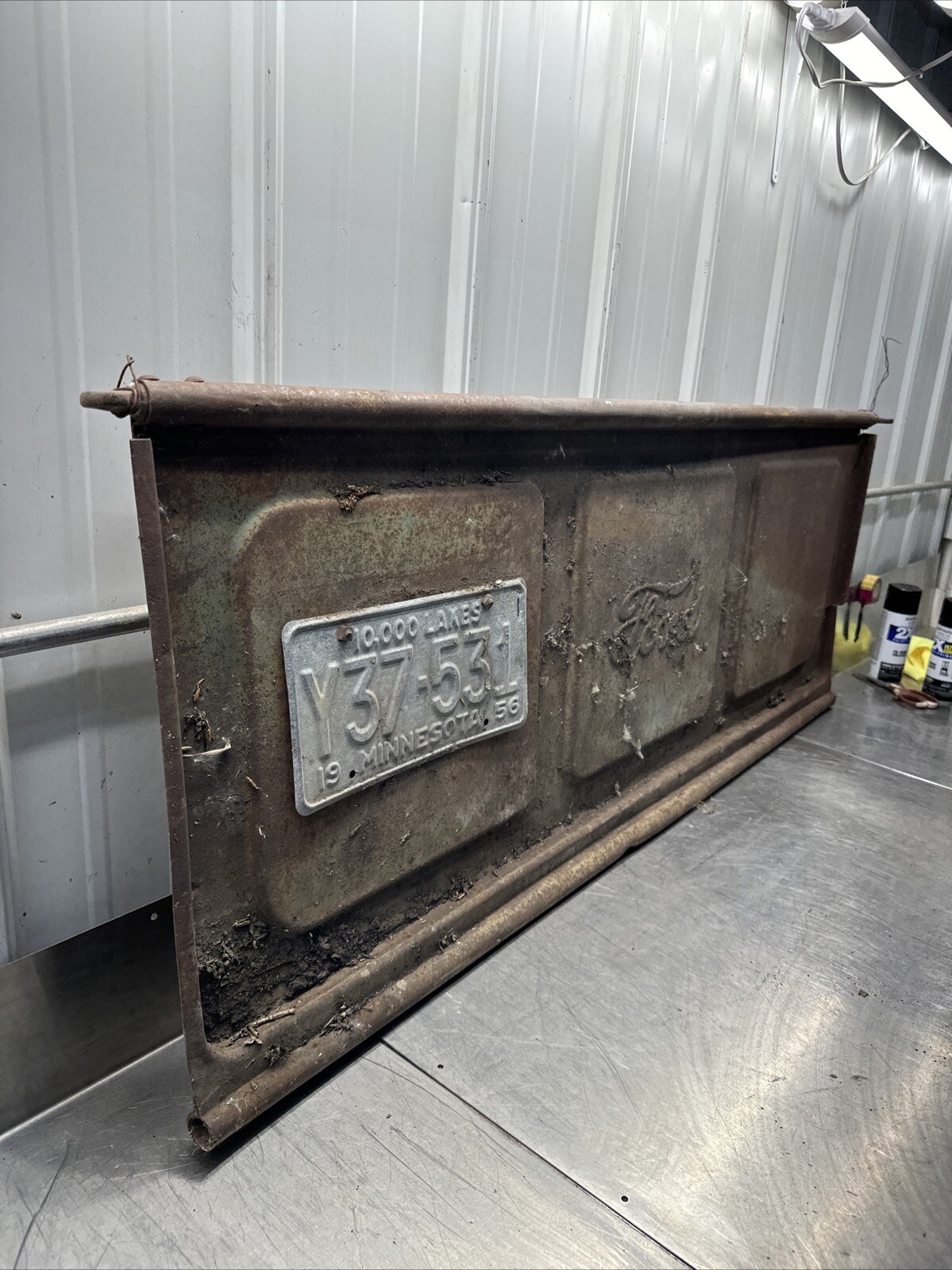 1951-1952 Ford F1 Short Bed Stepside Tailgate With Ford Letters Vintage ...