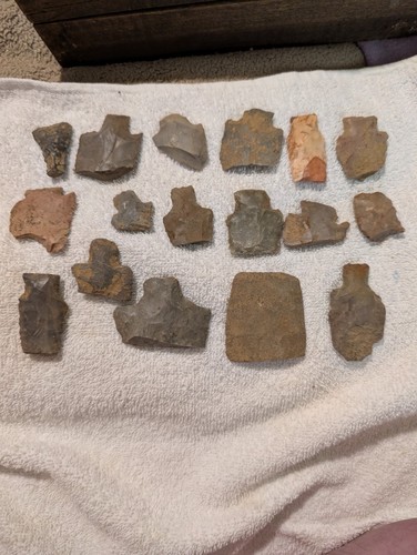 Authentic Indian Artifacts Arrowheads NW Ala Brokes, Bases | eBay