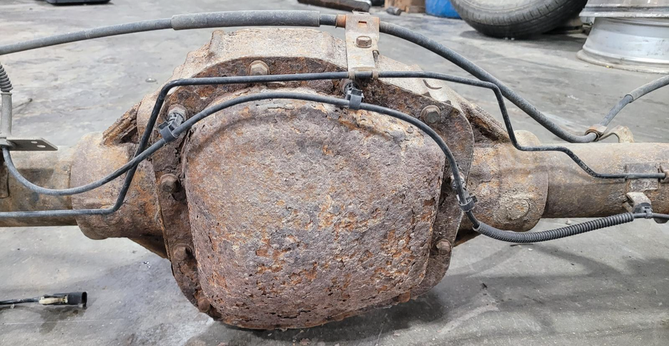 2009-2014 F150 Rear Axle Assembly 9.75" ring gear, Base payload pack. 3 ...