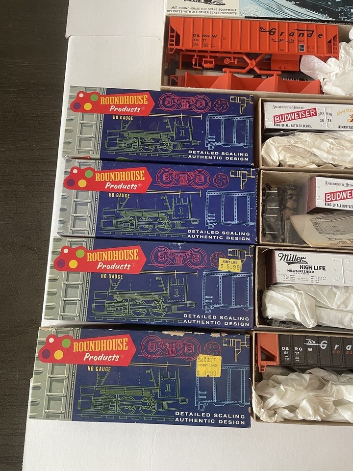 HO Scale Roundhouse Assorted Reefer Freight Car Kits Hopper Most ...