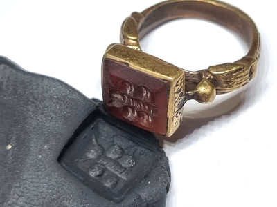 Roman - Seal Ring Depicting