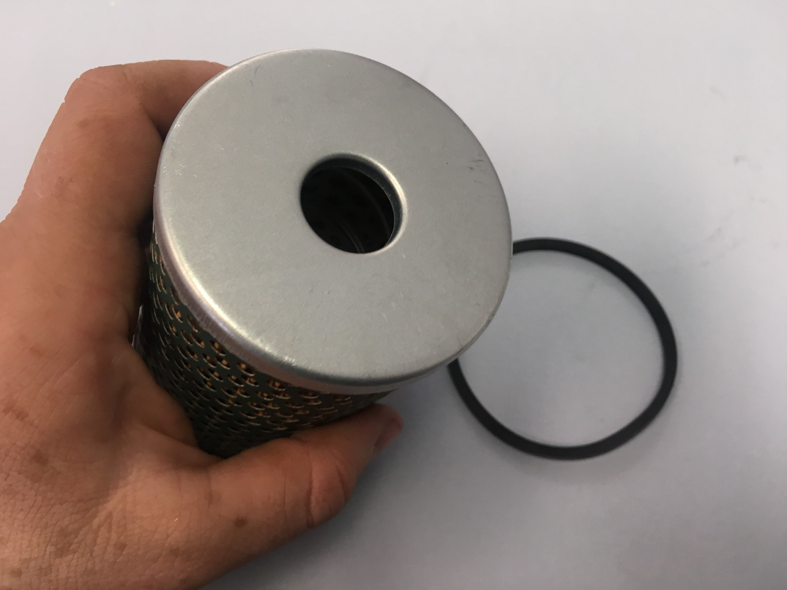 Fits Massey Ferguson 35 50 135 Diesel Engine Oil Filter 1883258M91 ...