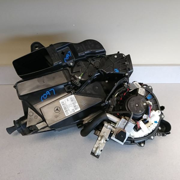 2013 Mercedes GL450 fits 13-16 rear AC evaporator box A1668301660 | eBay