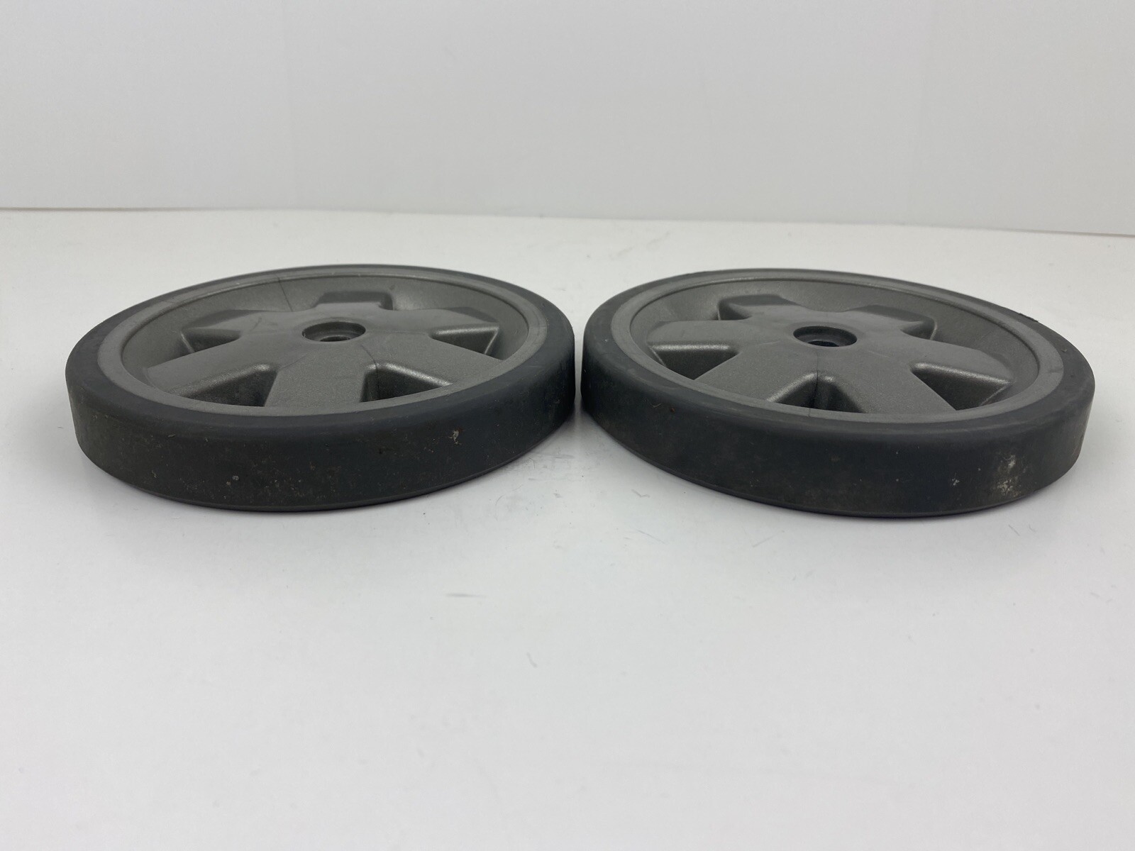 Bissell 5770 Healthy Home Vacuum Rear Wheels 2031341 | eBay