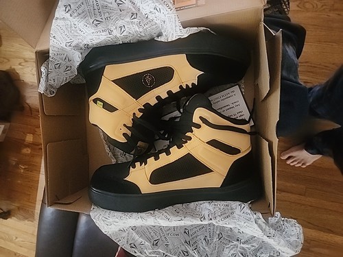 VOLCOM MEN'S SKATE INSPIRED WORK HIGH TOP EVOLVE SHOE BOOTS VM30239 | eBay