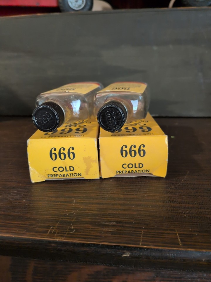 Two Vintage 666 Cold Preparation Bottles & Boxes ~ 3oz ~ Jacksonville ...